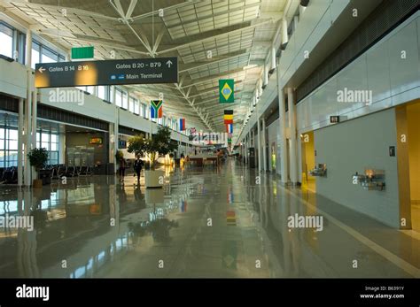Washington Dulles International Airport Terminal B