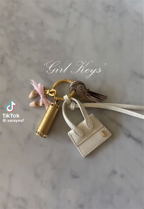 DIY Girly Keychain