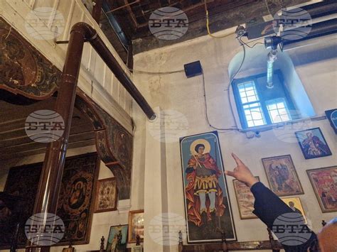 В храм „Успение Богородично“ в Самоков се събират средства за ремонт на покрива Утро