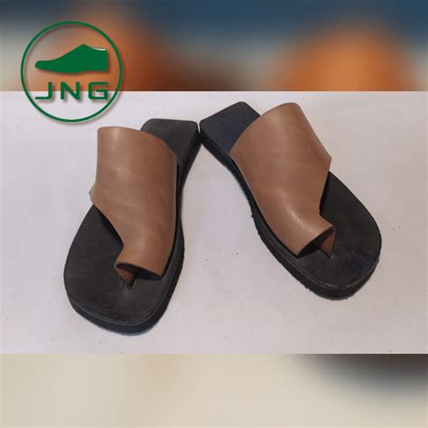 Chalas Romanas De Cuero Productos De Cuero Artesanales En Pucón