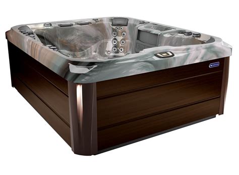 The Sundance Spas Maxxus Sundance Spas 880 Range