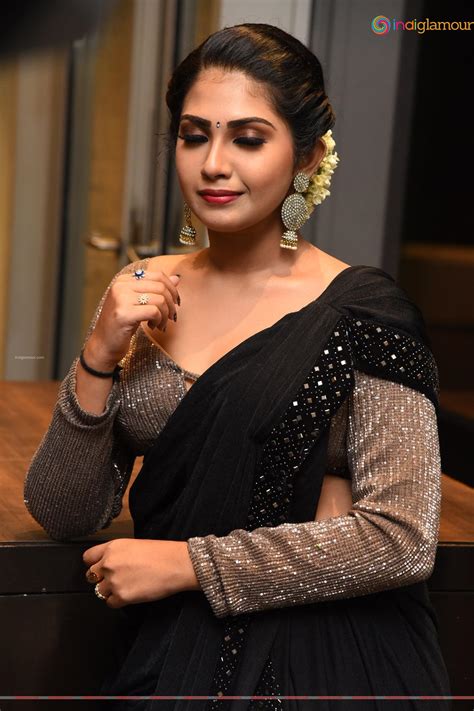 Varsha Viswanath Actress Photo Image Pics And Stills 538801