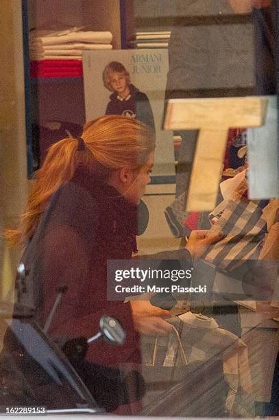 Tom Tit Photos And Premium High Res Pictures Getty Images