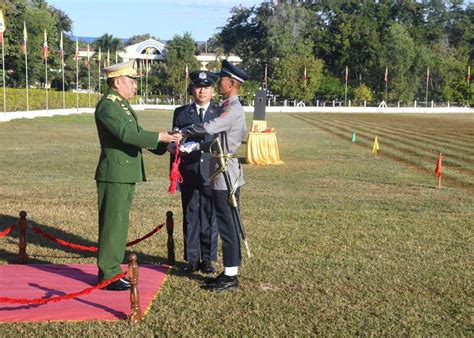 ဒုတိယဗိုလ်ချုပ်ကြီး နီလင်းအောင် ကို ပြည်ထဲရေးဒုဝန်ကြီးနဲ့ရဲချုပ်ရာထူးမ