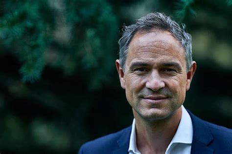 Soll Basel Dem Umstrittenen Historiker Daniele Ganser Ein Forum Bieten Basel Badische Zeitung