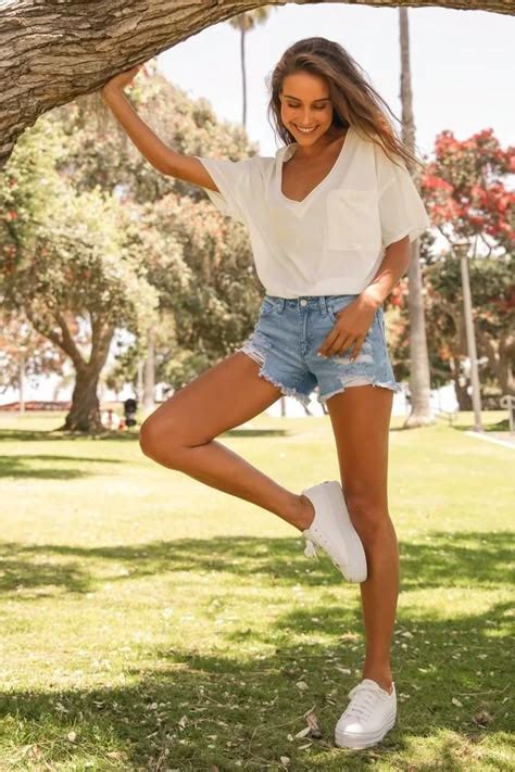 Discover 36 Outfits With Jean Shorts And Outfits Ideas On This