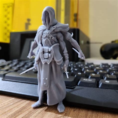 3d Printable Assassin By Zforce Miniatures
