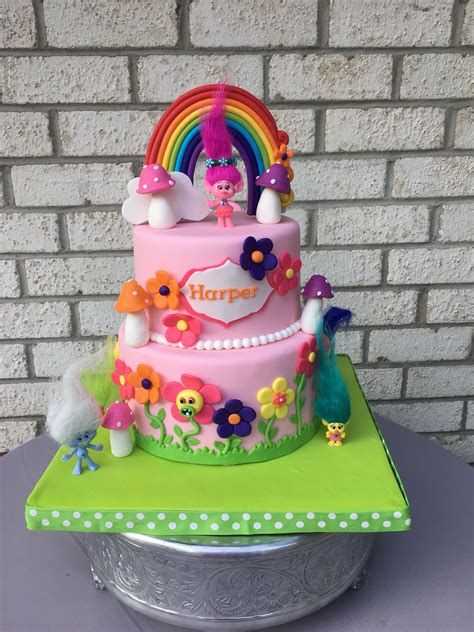 Pin Von Specialty Cakes By Amanda Auf Cartoon Character Cakes