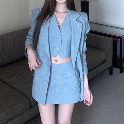 클로에랑 가을신상하객룩 블루 브이넥 조끼미니스커트 투피스세트 셋업 가을하객룩 결혼식 격식룩 데이트룩 상견례 연말룩