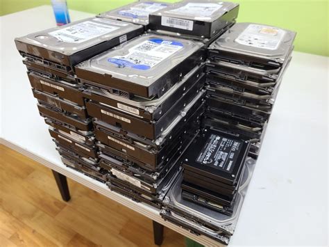 경북 포항 00 학교 불용 폐컴퓨터 모니터 출장 매입 및 하드디스크 현장 탈거 천공 폐기 사기업 공공기관 공기업 학교 관공서 초등학교 중학고 고등학교 대학교 폐컴퓨터