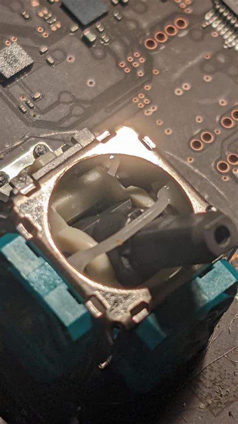 Pro Controller Joystick Button Stopped Working Took Apart To See What Might Be Going On And