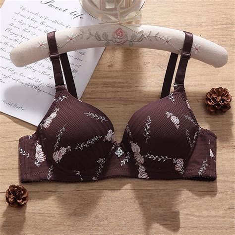 Bras For Women Plus Size Seamless No Underwire Full Coverage Breathable
