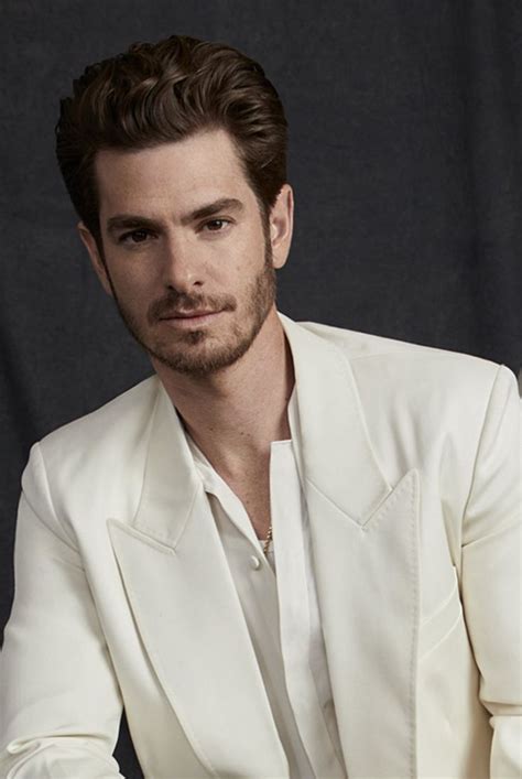 Andy On Twitter Andrew Garfield Jbalvin Hombres Guapos