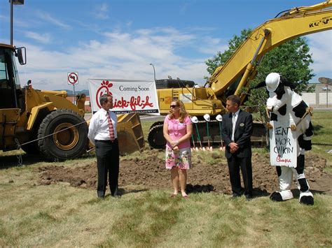 Kim Mearss Instagram Twitter And Facebook On Idcrawl