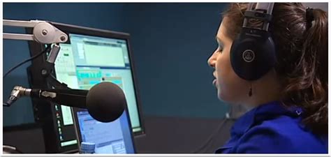 Blind Journalist Delivers News With The Aid Of Text To Speech ResponsiveVoice JS AI Text To Speech