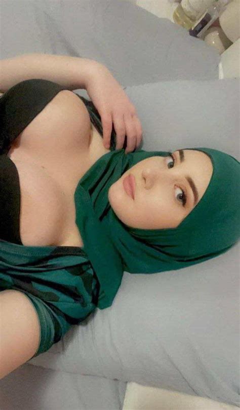 BlowJob : r/HijabiXXX