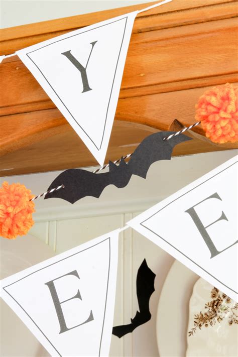7 Adorable Halloween Garland Diys Youll Want To Make Every Year