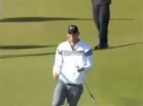 Vidéo Buzz Michael Phelps Met Tiger Woods à Lamende Public