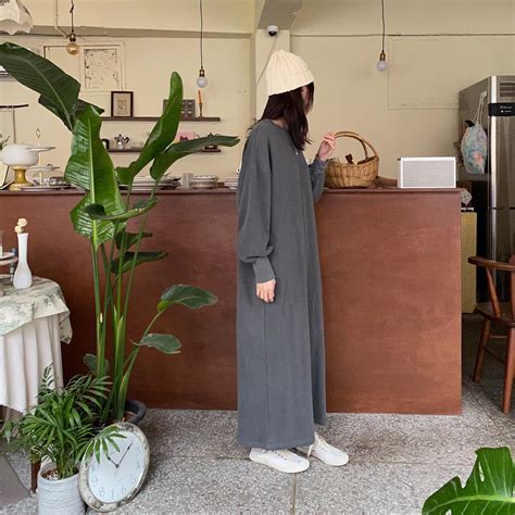 시부야 피그먼트 쭈리 맥시ops 발목까지 내려오는 기장으로 맥시하게🖤 꾸민듯 안꾸민듯 한 룩으로 너무 좋아요