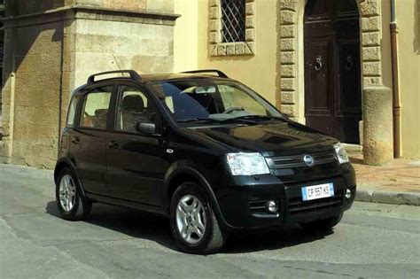 Fiche technique Fiat Panda 4x4 1.2 8V 2008