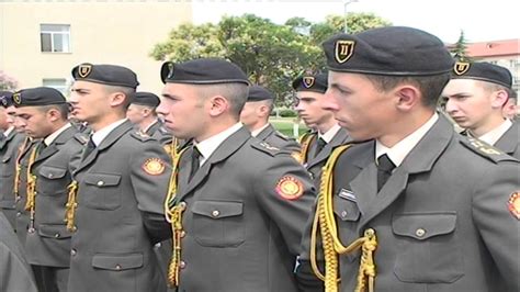 72 მა კურსანტმა გიორგი კვინიტაძის სახელობის კადეტთა სამხედრო ლიცეუმი დაასრულა Youtube