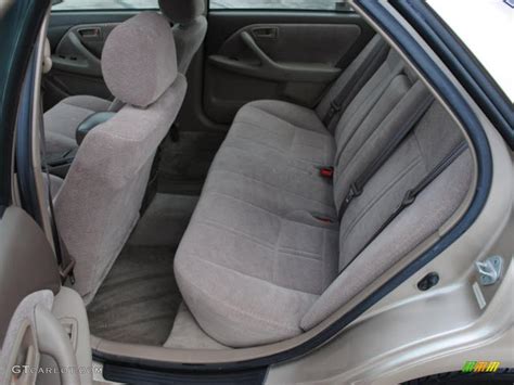 Beige Interior 1997 Toyota Camry Le Photo 39310797