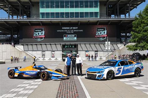 It Kills Me Dismayed Larson Must Return To Indy 500