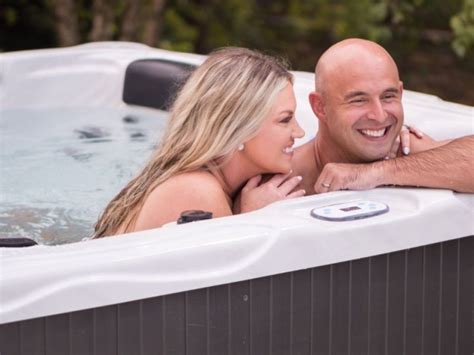 How To Choose The Right Hot Tub Chemicals Hot Tub Chemicals Aqua