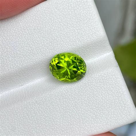 440 Carats Apple Green Peridot Stone Oval Shape Natural Pakistani