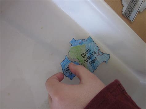 Floating Tectonic Plates English La Farigola