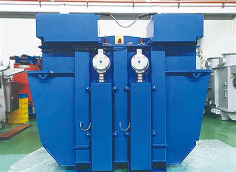 S 8200 35海上风力发电用机舱安装油浸式变压器 江苏华鹏变压器有限公司