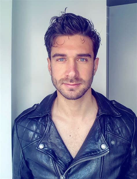 Michael Models Instagram Twitter And Facebook On Idcrawl