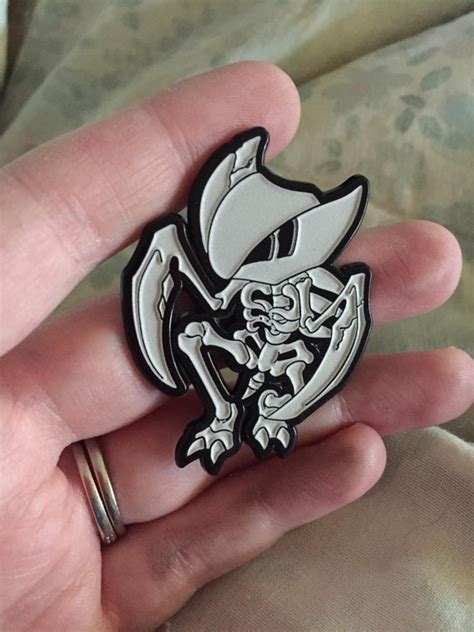 Pokemon Kabutops Fossil