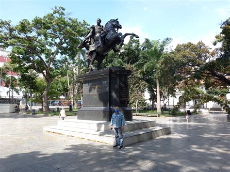 Eng Plaza Bolívar De Caracas And Its Historical Heritage Esp