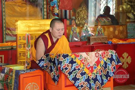 Тэргүүн Их хамба Д Жавзандорж энэ сарын 7 нд сүсэгтэн олонд нэг өдрийн