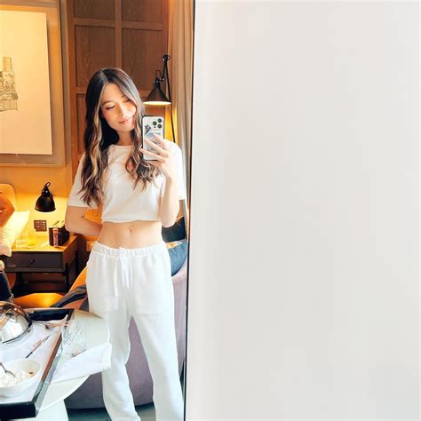 Miranda Cosgrove Rcelebritybelly