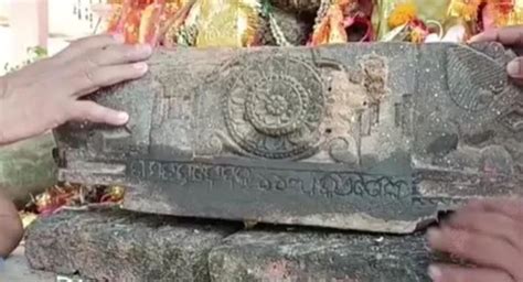 Rare 170 Year Old Wood Carved Script Found In Odisha Odisha Bytes Rare 170 Year Old Wood Carved Script Found In Odisha Odisha Bytes