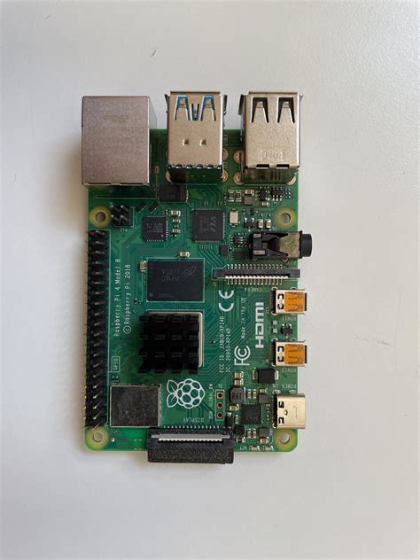 Raspberry Pi 4b SD card holder by Štěpán Hodík Download free STL model Printables com