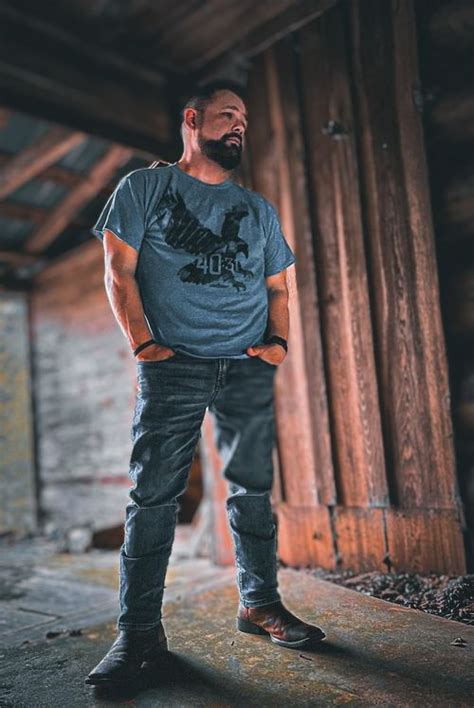 Bobby Gibson Bio