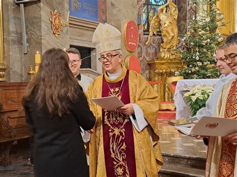 Biskup Jan Piotrowski Muzyka Jest Drogą Która Prowadzi Do Chrystusa