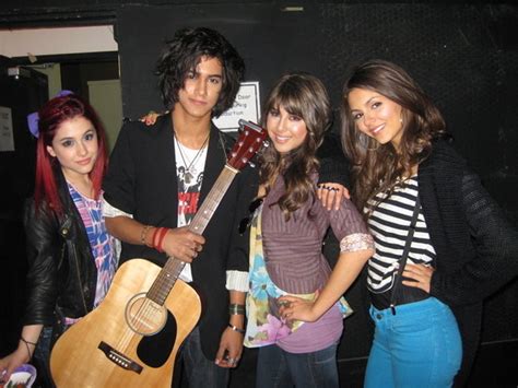 Victorious - Victorious Photo (9940726) - Fanpop