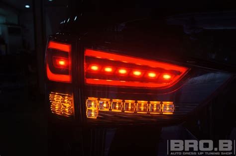 코란도 투리스모 튜닝 전구 테일램프 Led 면발광 브레이크 모듈 이식 네이버 블로그