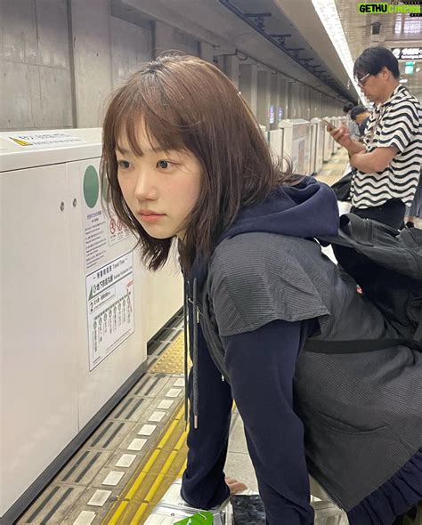 Lim Yu Bin Wiki Biography Age Gallery Spouse And More