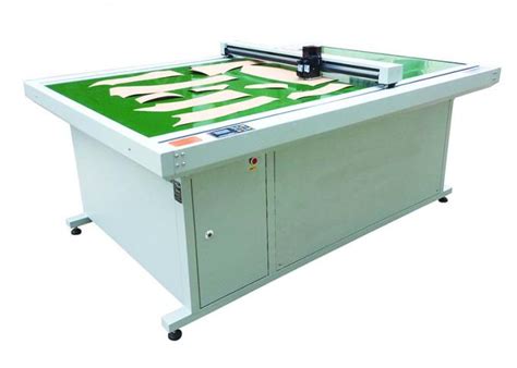 Automatic Textile Plotter 110 220 Voltage Garment Plotter Machine