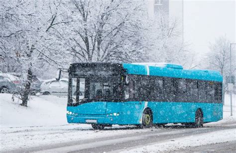 Na Orave Pozastavujú 13 Autobusových Liniek Dopravca Má Málo Vodičov