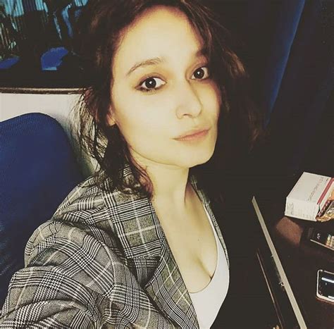 Pin Von Nish Auf Swati Semwal