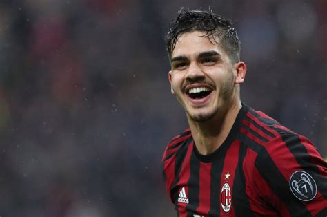 Andre Silva Saya Merindukan Ac Milan Berita Ac Milan Terbaru