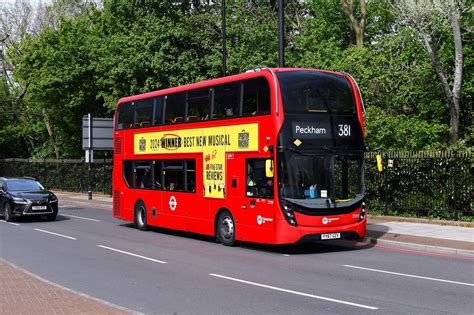 London Bus Route 381