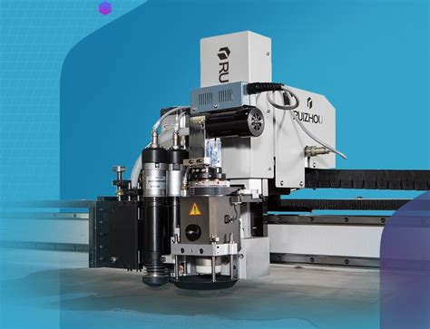 Professional Digital Oscillating Knife Hide Cutting Machine Cutter