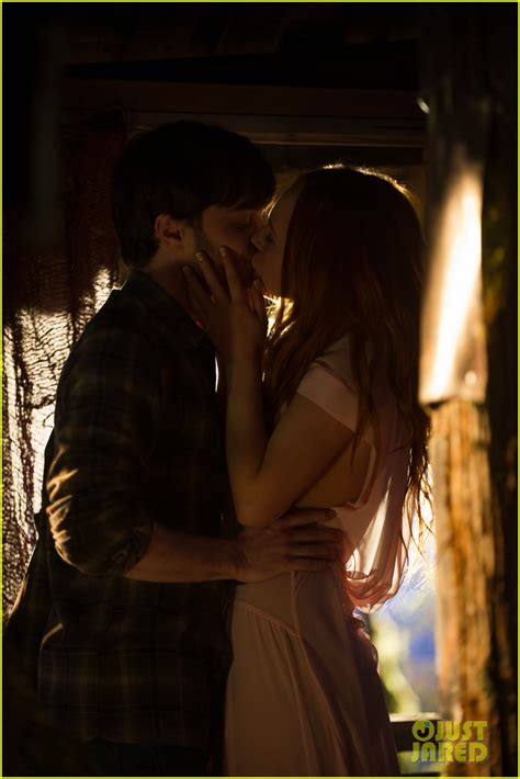 Daniel Radcliffe Doesn T Think He S That Nice But He Doesn T Do A Very Good Job Of Convincing